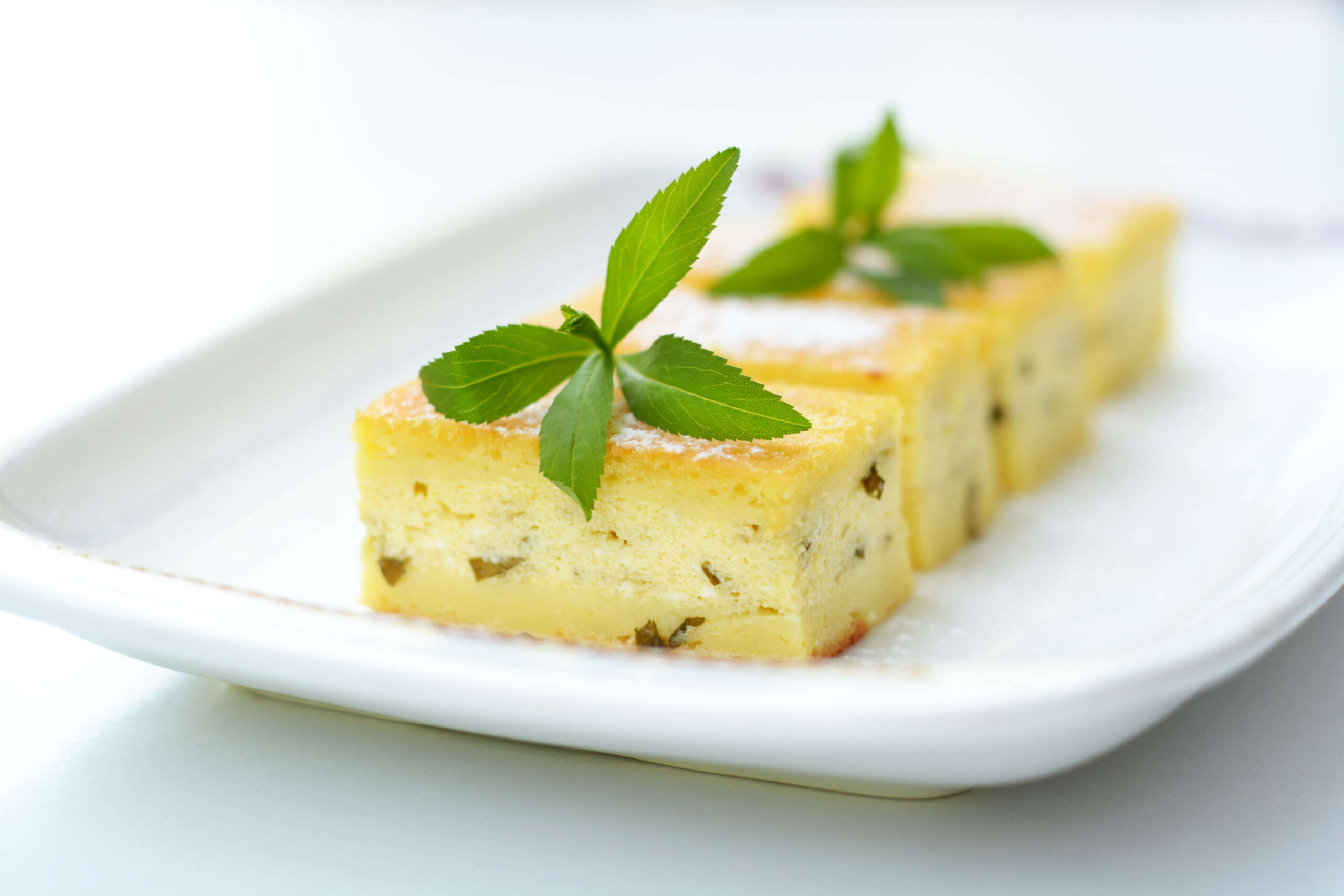 Enostavno skutino pecivo s pehtranom – The Foodie Slovenia
